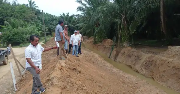 Dinilai Membahayakan, Pengerukan Parit oleh PT PPP di Aceh Tamiang ...