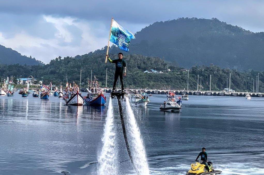 Atraksi Flyboard Meriahkan Pembukaan Sabang Marine Festival