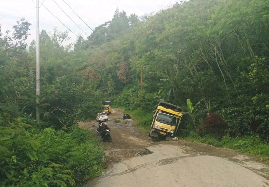 Rusak Parah, Jalan Lintas Takengon Bintang-Blangkejeren Sulit Dilalui
