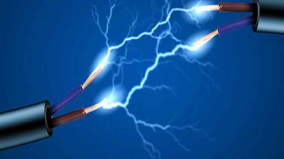 Pasokan Listrik Berlebih dan Tantangan PLN di Masa Hadapan