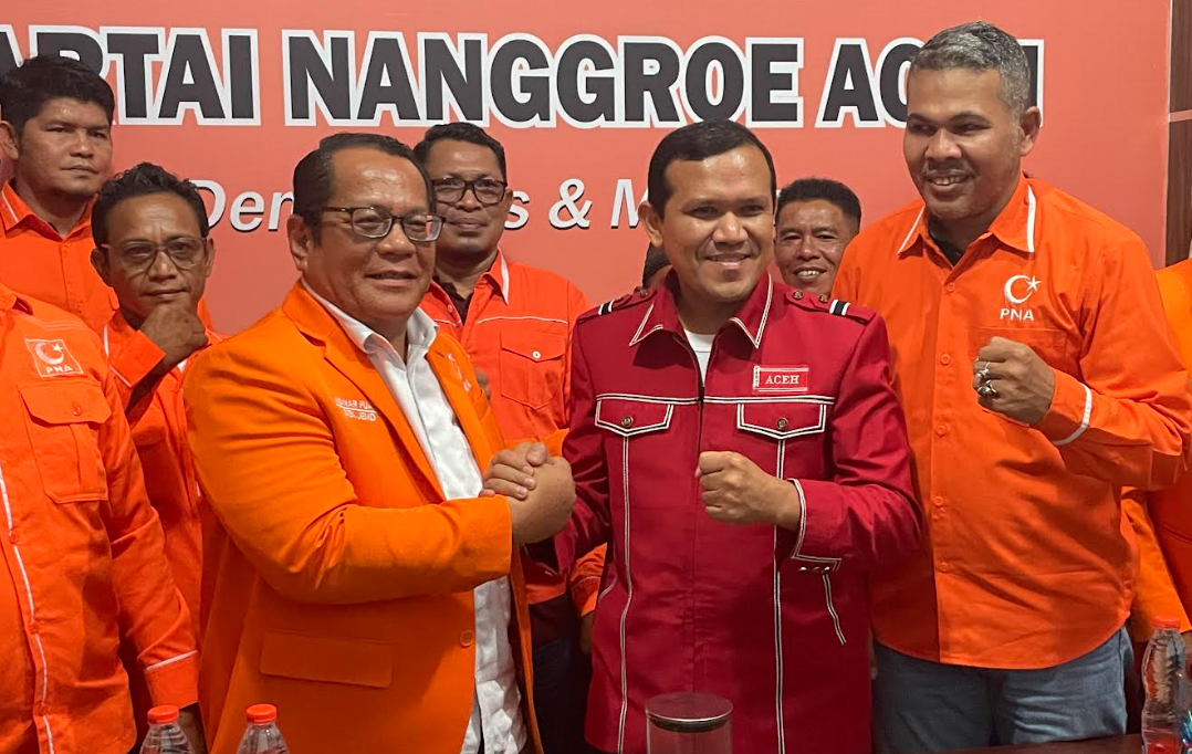 Berseragam Partai Aceh, Dek Fad Terima Dukungan PNA