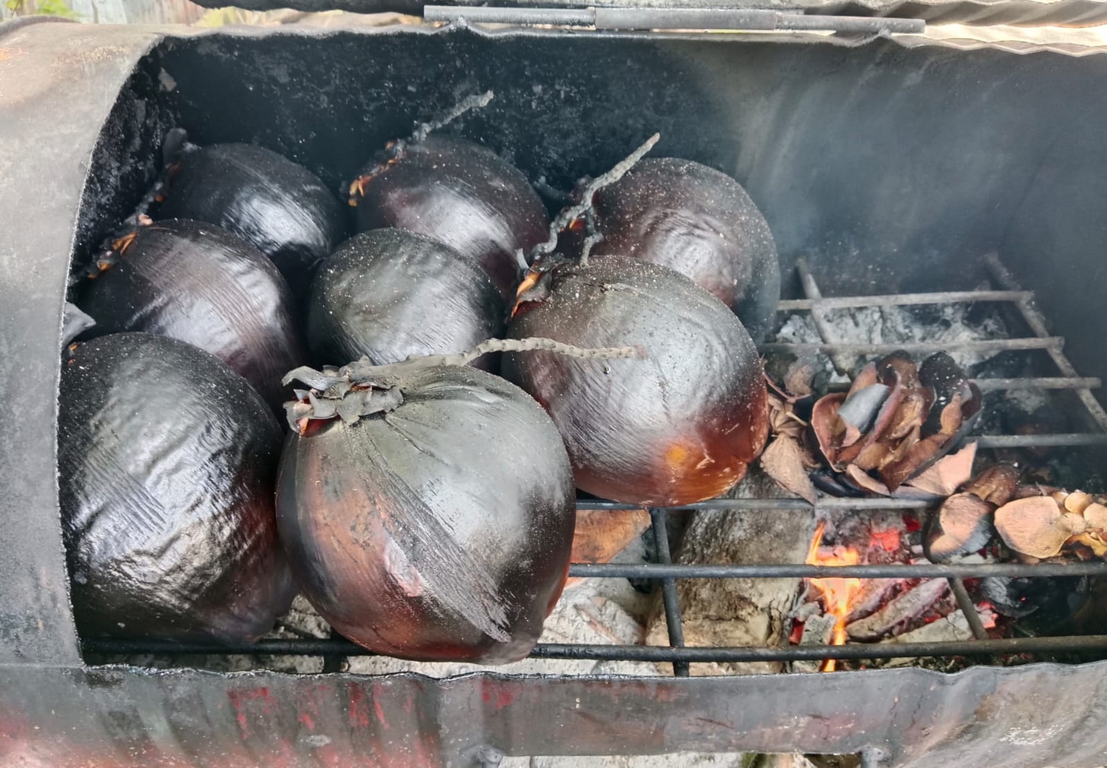 Kelapa Bakar Rempah Kaya Manfaat