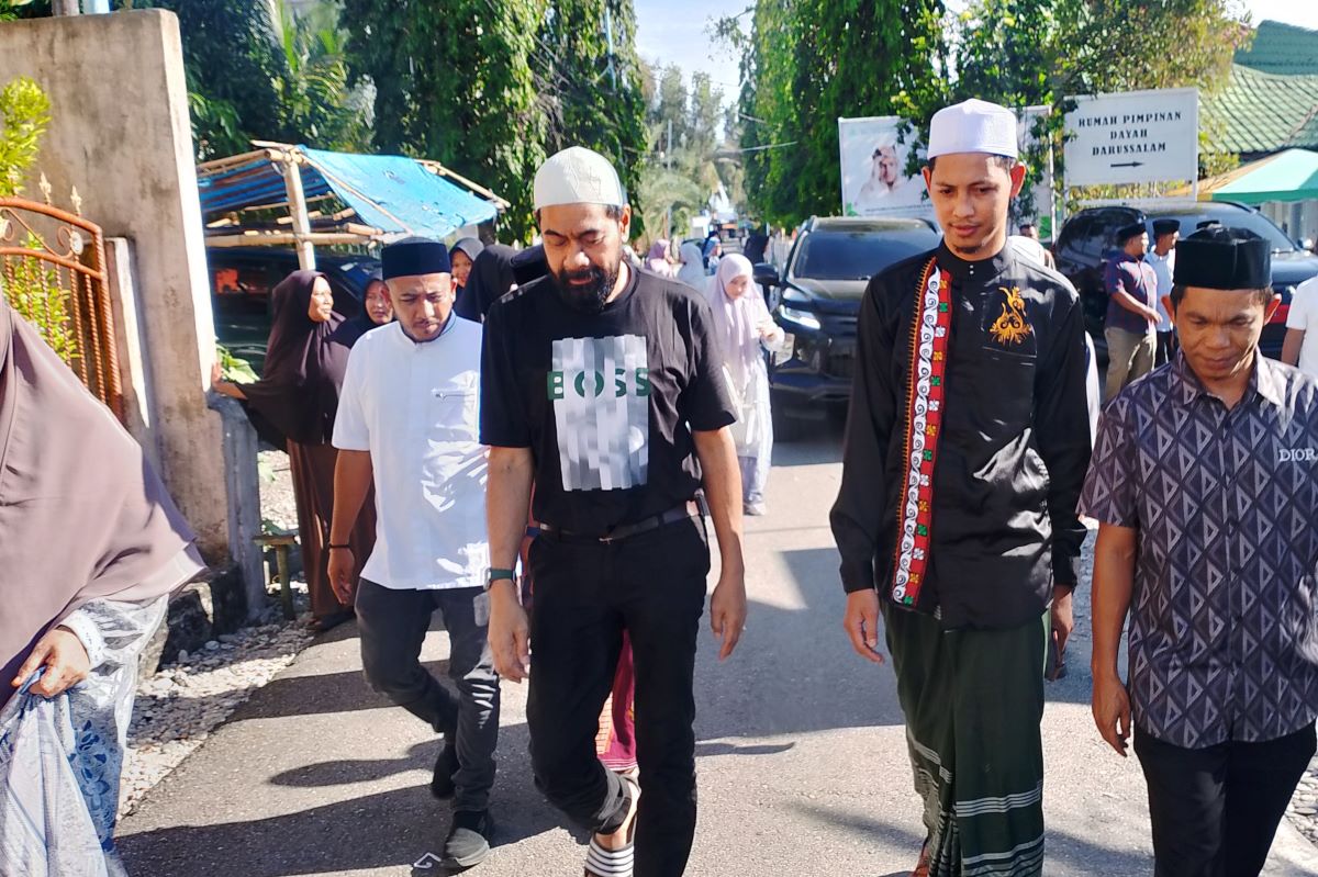 Mualem Benarkan Penunjukan Zulfadhli Sebagai Plt Sekjend Partai Aceh