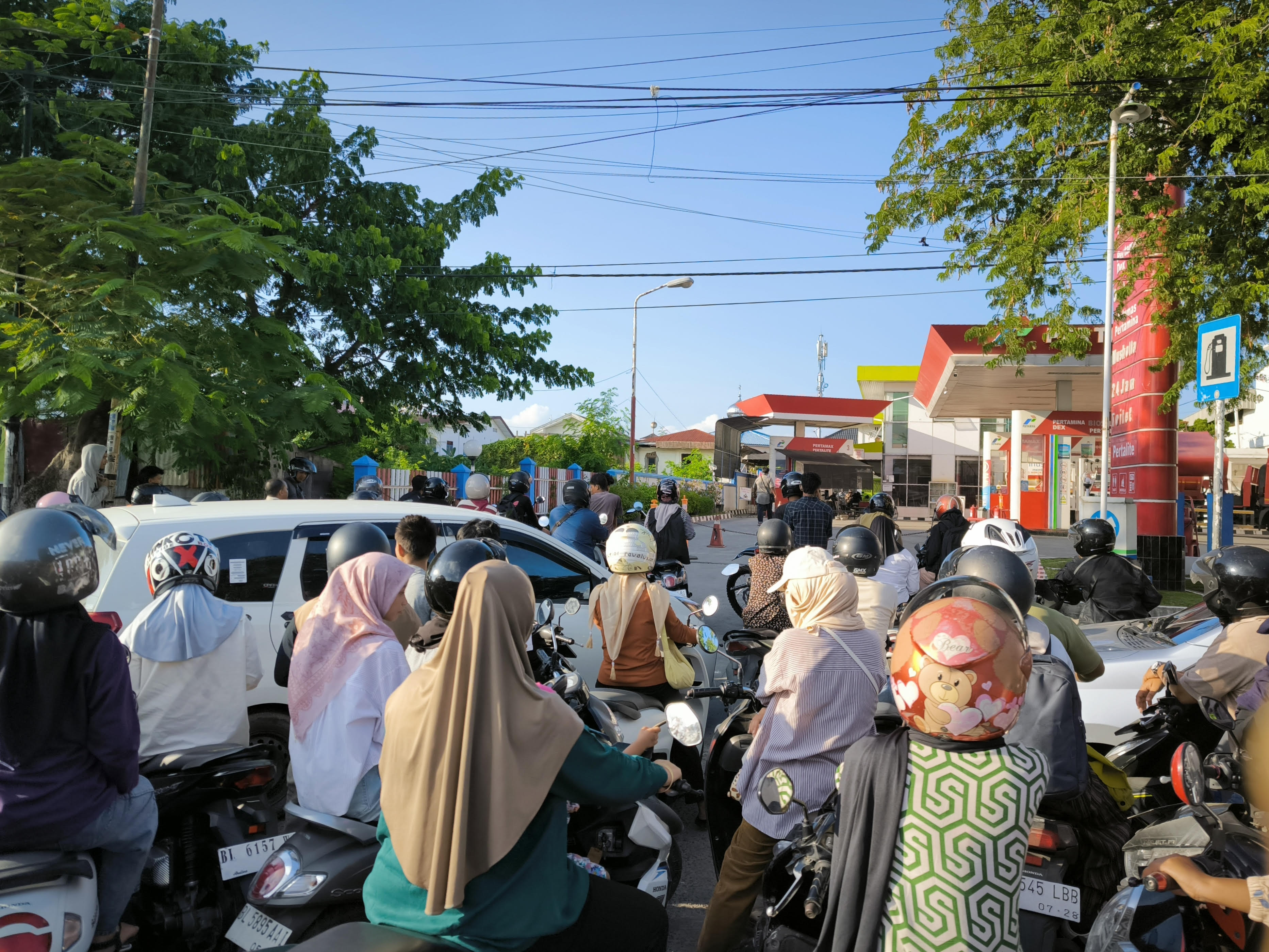 Wali Kota Minta Warga Tidak Panik, Stok BBM untuk Banda Aceh Aman