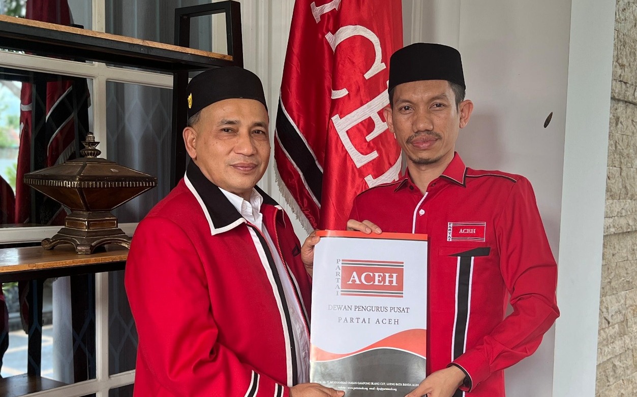 Mualem Tunjuk Tarmizi Pimpin DPW-PA Aceh Barat Ganti Samsi Barmi